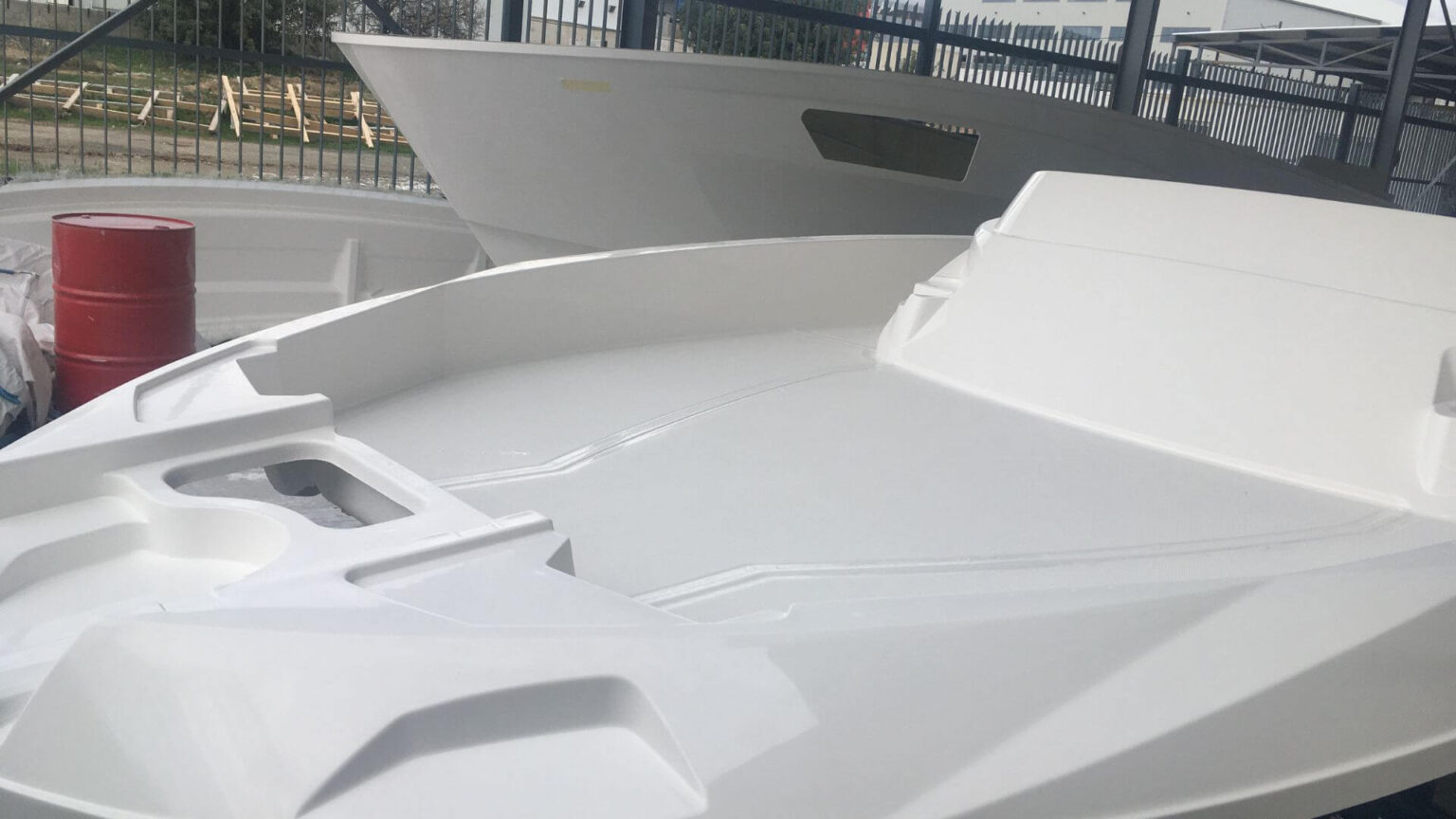Fiberglass Boat Stringer Replacement: The Complete DIY Guide | Boat Genesis